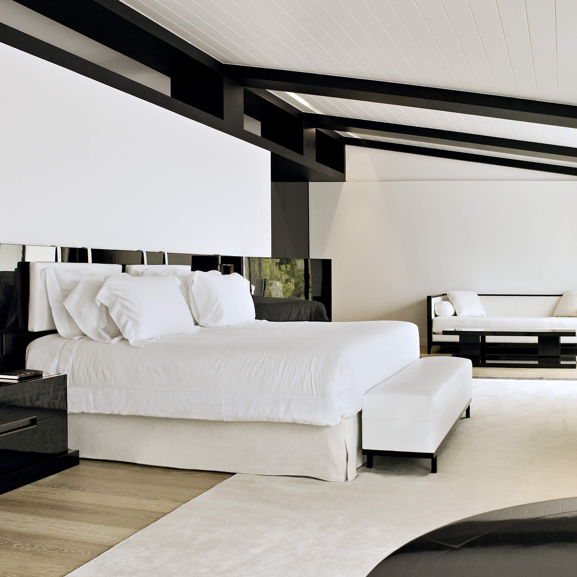 Urban Greece — Private projects — Liaigre